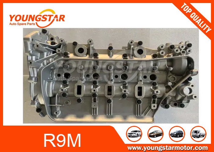 R9M Engine Cylinder Head 1104100Q1P 110422959R For R-Enault 1.6DCI 16V