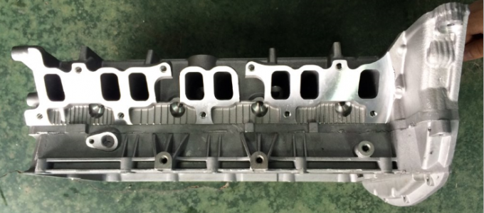 High Performance Cylinder Heads For Ford Transit 2.4tdci H9FB Engine 103KW