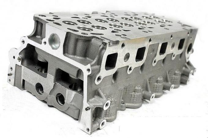 Engine Cylinder Head For NISSAN YD25 908505 ; NISSAN Narava Cabstar YD25