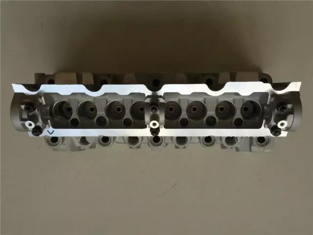 Xud9te Engine Cylinder Head For 1994 - 1999 Peugeot 405 Oem 0200j6 0200s7