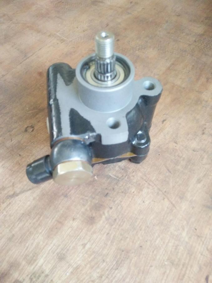 8973547300 Car Steering Pump Iron Material For Isuzu 4JG2 897354 7300