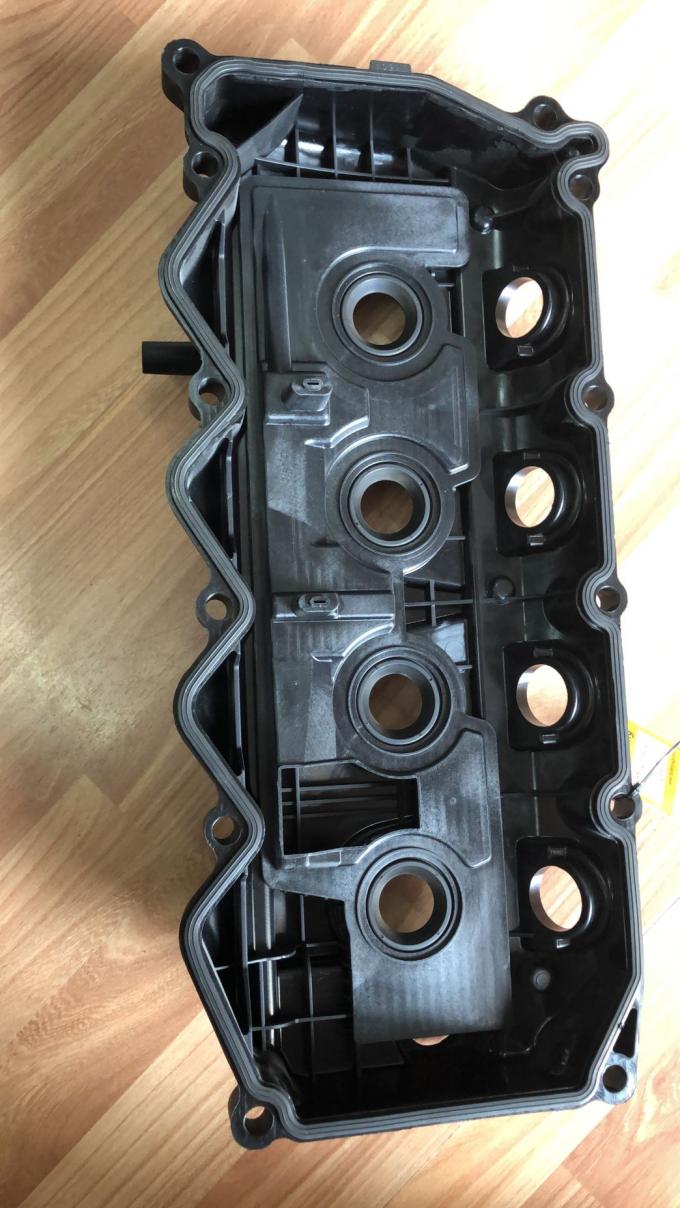 13264-VM00A YD25 YD25DDTI Plastic Cylinder Head Cover