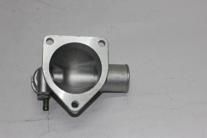 16331-58090 Automobile Engine Parts Water Outlet For Toyota Dyna 200
