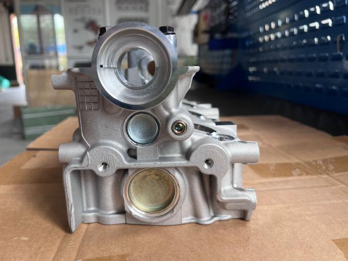 Swift G10 Aluminum Alloy Car Engine Cylinder Head 1.0 SOHC Valve System